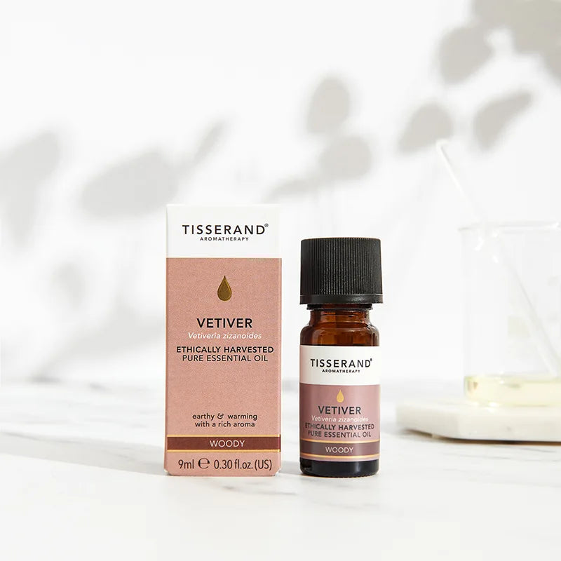 Vetiver Pure Essential Oil 9ml – Flowwe